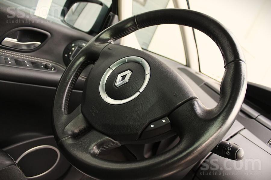 Pelēks Renault Espace 2013 Rīga, ar dzinēja tilpumu 2.00 L un nobraukumu 0 tūkst. km par 5900 €, foto 25 vietnē AUTOMOTO.COM.LV