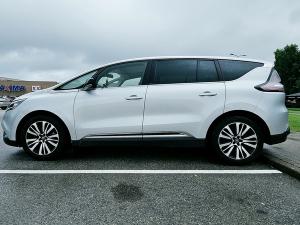 Pelēks Renault Espace 2015 Tallina, ar dzinēja tilpumu 0.00 L un nobraukumu 149 tūkst. km par 10500 €, foto 3 vietnē AUTOMOTO.COM.LV