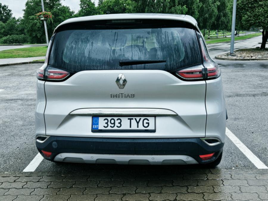 Pelēks Renault Espace 2015 Tallina, ar dzinēja tilpumu 0.00 L un nobraukumu 149 tūkst. km par 10500 €, foto 5 vietnē AUTOMOTO.COM.LV