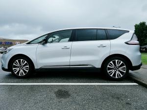 Pelēks Renault Espace 2015 Tallina, ar dzinēja tilpumu 0.00 L un nobraukumu 149 tūkst. km par 10500 €, foto 18 vietnē AUTOMOTO.COM.LV