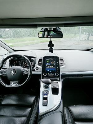 Pelēks Renault Espace 2015 Tallina, ar dzinēja tilpumu 0.00 L un nobraukumu 149 tūkst. km par 10500 €, foto 21 vietnē AUTOMOTO.COM.LV