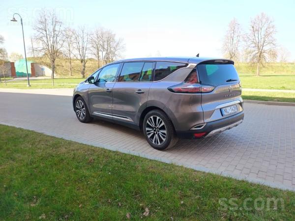 Pelēks Renault Espace 2018 Rīga, ar dzinēja tilpumu 1.60 L un nobraukumu 228 tūkst. km par 1200 €, foto 4 vietnē AUTOMOTO.COM.LV