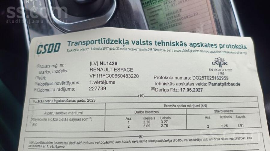 Pelēks Renault Espace 2018 Rīga, ar dzinēja tilpumu 1.60 L un nobraukumu 228 tūkst. km par 1200 €, foto 12 vietnē AUTOMOTO.COM.LV