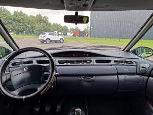 Pelēks Renault Espace 2001 Šauļi, ar dzinēja tilpumu 2.20 L un nobraukumu 290 tūkst. km par 1150 €, foto 8 vietnē AUTOMOTO.COM.LV