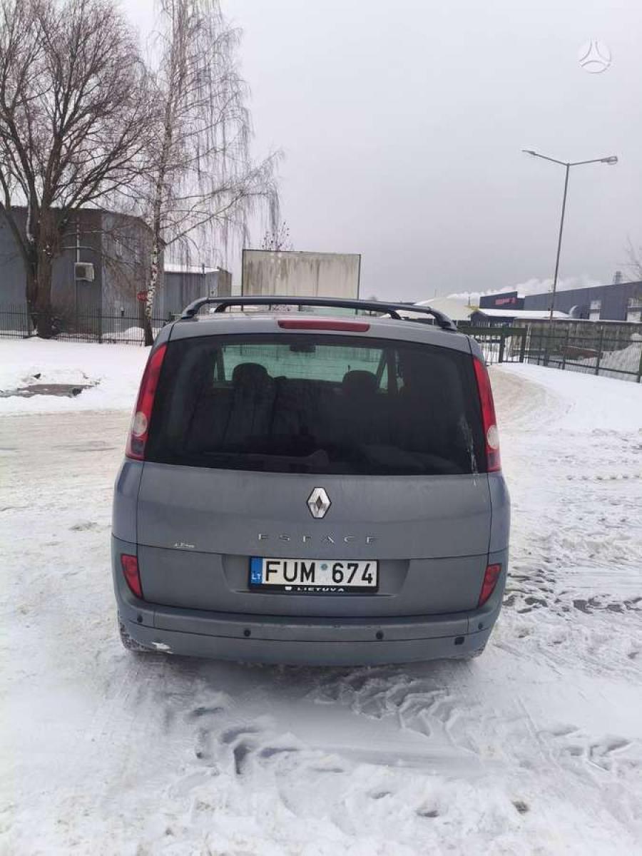 Grey Renault Espace 2003 in Kaunas, with an engine capacity of 2.19 L and mileage of 374 thousand km for 1200 €, photo 12 on AUTOMOTO.COM.LV