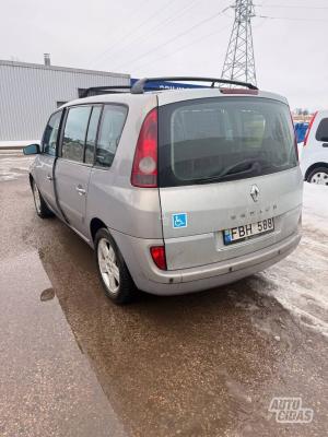 Pelēks Renault Espace 2003 Kauņa, ar dzinēja tilpumu 3.00 L un nobraukumu 256 tūkst. km par 1300 €, foto 7 vietnē AUTOMOTO.COM.LV