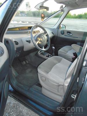 Grey Renault Espace 2003 in Riga, with an engine capacity of 3.00 L and mileage of 0 thousand km for 1850 €, photo 9 on AUTOMOTO.COM.LV