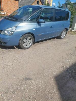 Pelēks Renault Espace 2003 Šauļi, ar dzinēja tilpumu 2.96 L un nobraukumu 254 tūkst. km par 1200 €, foto 4 vietnē AUTOMOTO.COM.LV
