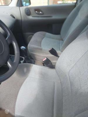 Pelēks Renault Espace 2003 Šauļi, ar dzinēja tilpumu 2.96 L un nobraukumu 254 tūkst. km par 1200 €, foto 11 vietnē AUTOMOTO.COM.LV