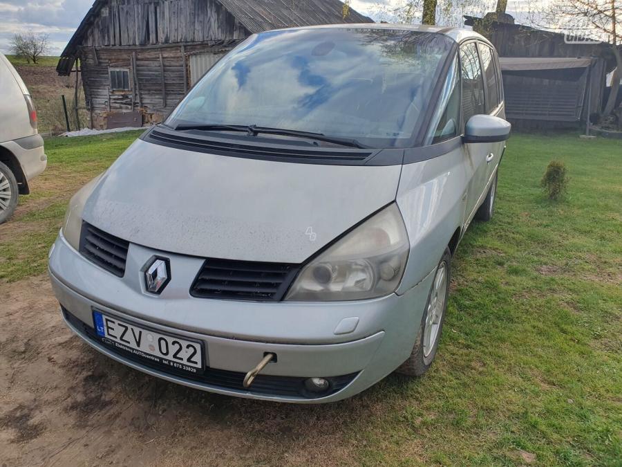 Grey Renault Espace 2004 in Vilnius, with an engine capacity of 2.20 L and mileage of 300 thousand km for 450 €, photo 1 on AUTOMOTO.COM.LV