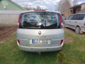 Grey Renault Espace 2004 in Vilnius, with an engine capacity of 2.20 L and mileage of 300 thousand km for 450 €, photo 6 on AUTOMOTO.COM.LV