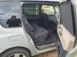 Grey Renault Espace 2004 in Vilnius, with an engine capacity of 2.20 L and mileage of 300 thousand km for 450 €, photo 13 on AUTOMOTO.COM.LV