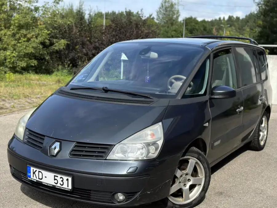 Grey Renault Espace 2004 in Riga, with an engine capacity of 3.00 L and mileage of 310 thousand km for 990 €, photo 1 on AUTOMOTO.COM.LV