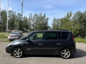 Grey Renault Espace 2004 in Riga, with an engine capacity of 3.00 L and mileage of 310 thousand km for 990 €, photo 4 on AUTOMOTO.COM.LV