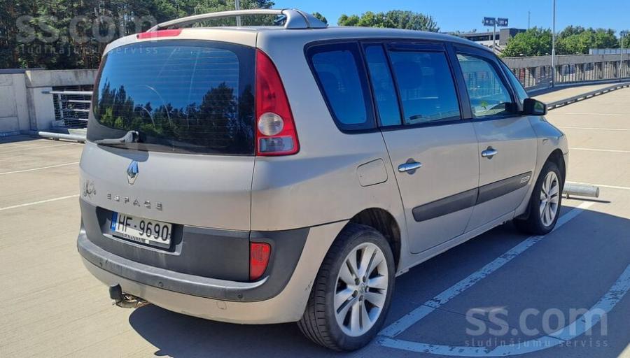 Pelēks Renault Espace 2004 Rīga, ar dzinēja tilpumu 1.90 L un nobraukumu 339 tūkst. km par 1800 €, foto 5 vietnē AUTOMOTO.COM.LV