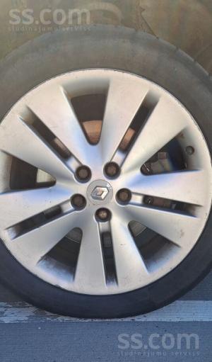 Pelēks Renault Espace 2004 Rīga, ar dzinēja tilpumu 1.90 L un nobraukumu 339 tūkst. km par 1800 €, foto 14 vietnē AUTOMOTO.COM.LV