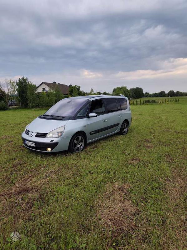 Grey Renault Espace 2004 in Alytus, with an engine capacity of 2.19 L and mileage of 356 thousand km for 550 €, photo 1 on AUTOMOTO.COM.LV