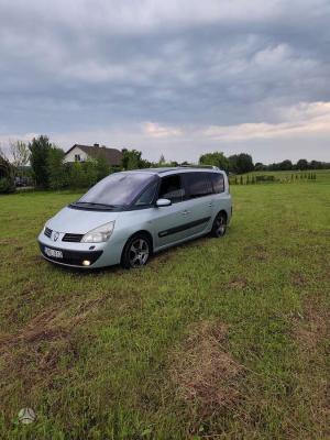 Pelēks Renault Espace 2004 Alīta, ar dzinēja tilpumu 2.19 L un nobraukumu 356 tūkst. km par 550 €, foto  vietnē AUTOMOTO.COM.LV