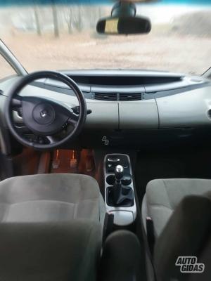 Grey Renault Espace 2004 in Panevezys, with an engine capacity of 2.00 L and mileage of 197 thousand km for 999 €, photo 5 on AUTOMOTO.COM.LV