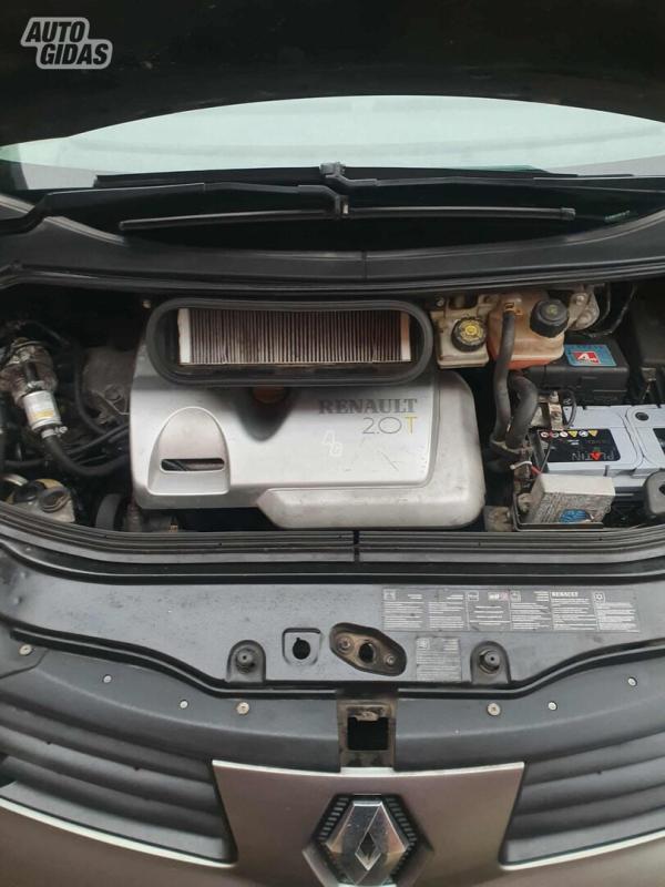 Grey Renault Espace 2004 in Panevezys, with an engine capacity of 2.00 L and mileage of 197 thousand km for 999 €, photo 9 on AUTOMOTO.COM.LV