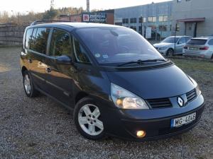 Grey Renault Espace 2005 in Riga, with an engine capacity of 2.20 L and mileage of 273 thousand km for 1900 €, photo 4 on AUTOMOTO.COM.LV