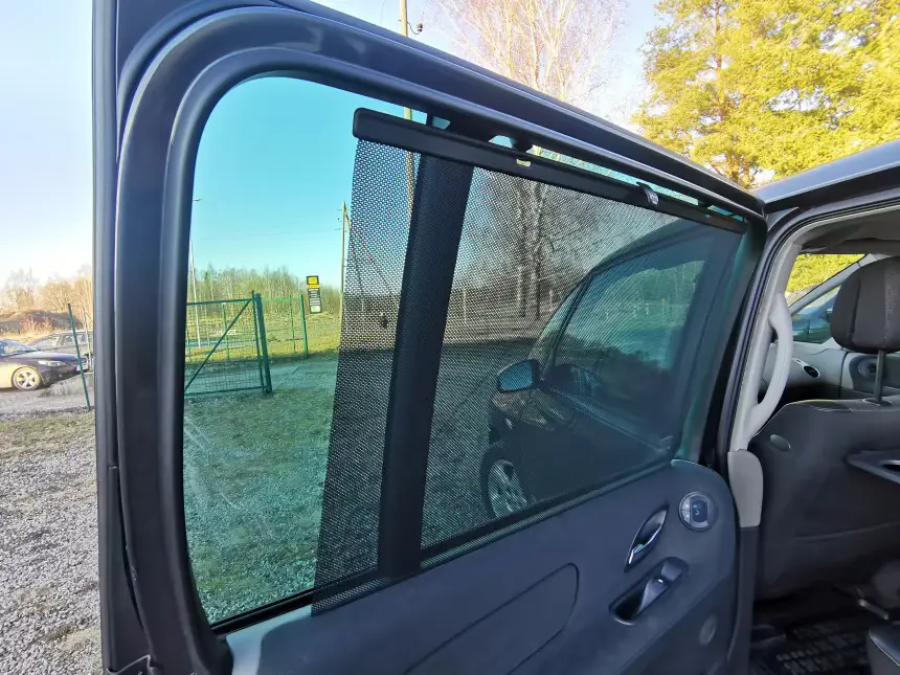 Pelēks Renault Espace 2005 Kuldīga, ar dzinēja tilpumu 2.20 L un nobraukumu 273 tūkst. km par 1900 €, foto 9 vietnē AUTOMOTO.COM.LV