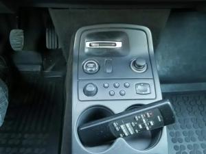Pelēks Renault Espace 2005 Kuldīga, ar dzinēja tilpumu 2.20 L un nobraukumu 273 tūkst. km par 1900 €, foto 17 vietnē AUTOMOTO.COM.LV