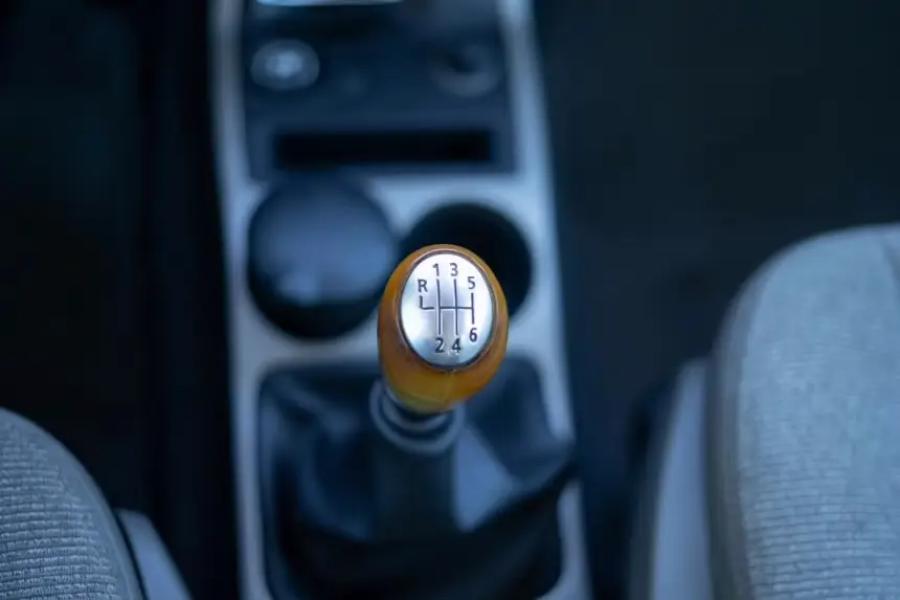 Pelēks Renault Espace 2005 Liepāja, ar dzinēja tilpumu 2.20 L un nobraukumu 359 tūkst. km par 1200 €, foto 17 vietnē AUTOMOTO.COM.LV