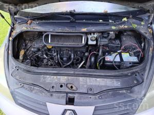 Pelēks Renault Espace 2005 Balvi, ar dzinēja tilpumu 2.20 L un nobraukumu 340 tūkst. km par 600 €, foto 6 vietnē AUTOMOTO.COM.LV
