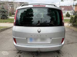 Grey Renault Espace 2006 in Kaunas, with an engine capacity of 2.20 L and mileage of 210 thousand km for 1550 €, photo 6 on AUTOMOTO.COM.LV