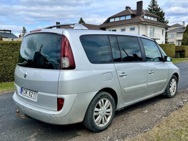 Grey Renault Espace 2006 in Kaunas, with an engine capacity of 3.00 L and mileage of 268 thousand km for 1500 €, photo 5 on AUTOMOTO.COM.LV