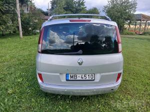 Pelēks Renault Espace 2006 Bauska, ar dzinēja tilpumu 2.20 L un nobraukumu 277 tūkst. km par 800 €, foto 4 vietnē AUTOMOTO.COM.LV
