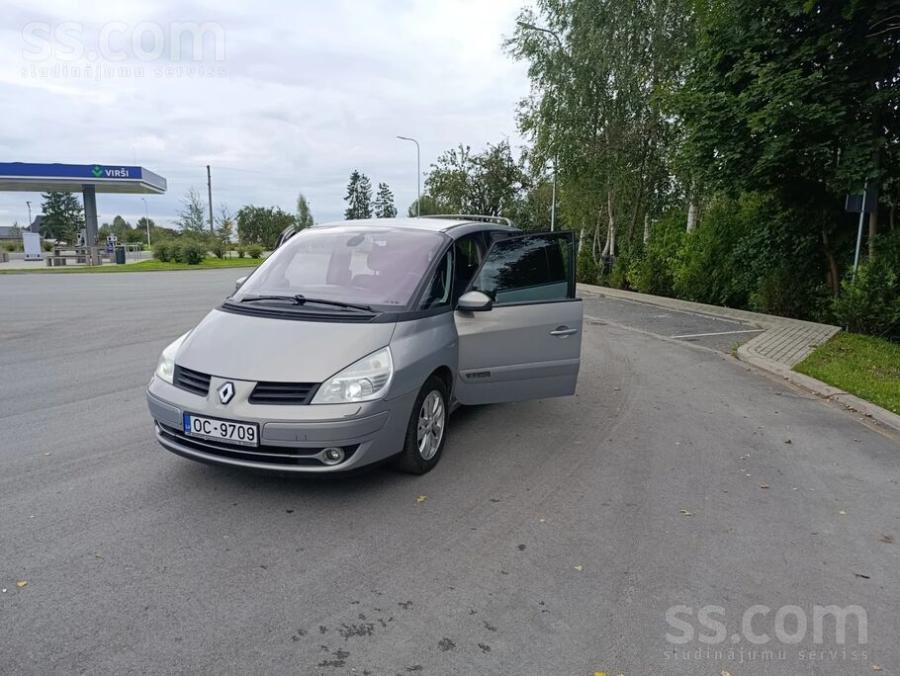 Grey Renault Espace 2006 in Riga, with an engine capacity of 2.00 L and mileage of 277 thousand km for 2300 €, photo 5 on AUTOMOTO.COM.LV