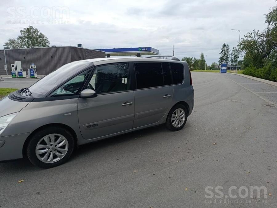 Grey Renault Espace 2006 in Riga, with an engine capacity of 2.00 L and mileage of 277 thousand km for 2300 €, photo 6 on AUTOMOTO.COM.LV
