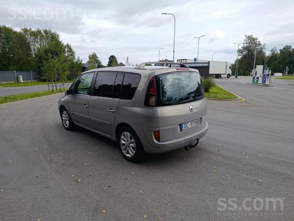 Renault Espace 2006 Rīga vietnē Pelēks Renault Espace 2006 Rīga, ar dzinēja tilpumu 2.00 L un nobraukumu 277 tūkst. km par 2300 €, foto 7 vietnē AUTOMOTO.COM.LV