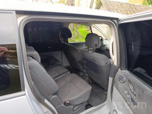 Grey Renault Espace 2006 in Riga, with an engine capacity of 2.00 L and mileage of 277 thousand km for 2300 €, photo 14 on AUTOMOTO.COM.LV