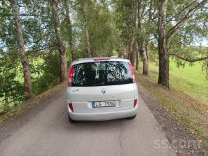 Pelēks Renault Espace 2006 Jēkabpils, ar dzinēja tilpumu 1.90 L un nobraukumu 226 tūkst. km par 1950 €, foto 4 vietnē AUTOMOTO.COM.LV
