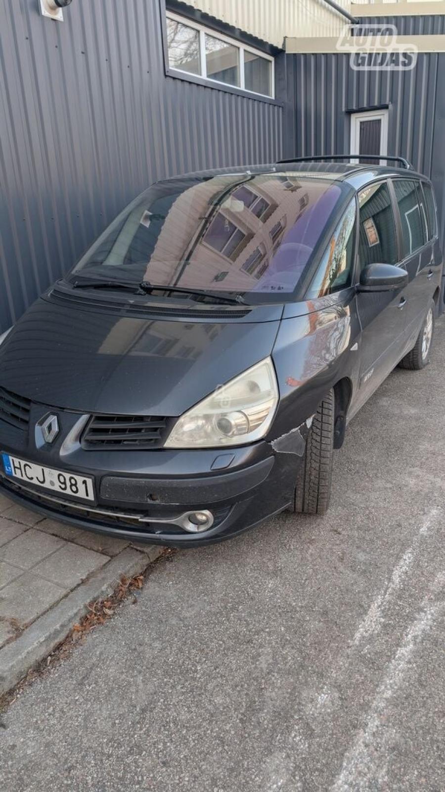 Pelēks Renault Espace 2007 Šauļi, ar dzinēja tilpumu 2.00 L un nobraukumu 450 tūkst. km par 1000 €, foto 1 vietnē AUTOMOTO.COM.LV
