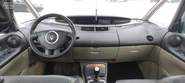 Pelēks Renault Espace 2007 Klaipėda, ar dzinēja tilpumu 2.00 L un nobraukumu 320 tūkst. km par 2000 €, foto 10 vietnē AUTOMOTO.COM.LV