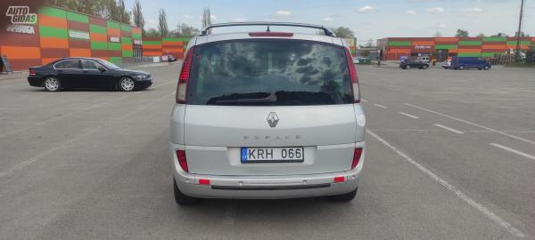 Grey Renault Espace 2007 in Klaipeda, with an engine capacity of 2.00 L and mileage of 320 thousand km for 1999 €, photo 5 on AUTOMOTO.COM.LV