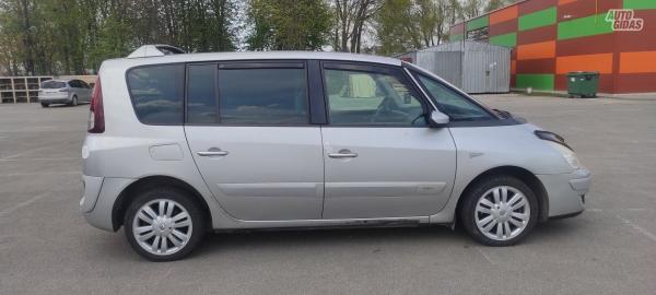 Grey Renault Espace 2007 in Klaipeda, with an engine capacity of 2.00 L and mileage of 320 thousand km for 1999 €, photo 8 on AUTOMOTO.COM.LV