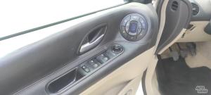 Grey Renault Espace 2007 in Klaipeda, with an engine capacity of 2.00 L and mileage of 320 thousand km for 1999 €, photo 14 on AUTOMOTO.COM.LV