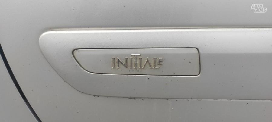 Grey Renault Espace 2007 in Klaipeda, with an engine capacity of 2.00 L and mileage of 320 thousand km for 1999 €, photo 21 on AUTOMOTO.COM.LV
