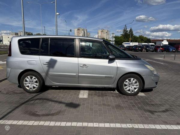 Grey Renault Espace 2007 in Vilnius, with an engine capacity of 2.00 L and mileage of 375 thousand km for 1190 €, photo 7 on AUTOMOTO.COM.LV