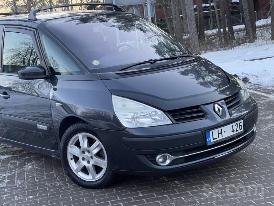 Pelēks Renault Espace 2009 Jūrmala, ar dzinēja tilpumu 2.00 L un nobraukumu 0 tūkst. km par 1990 €, foto 15 vietnē AUTOMOTO.COM.LV