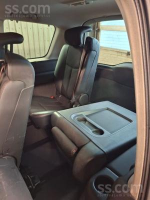 Pelēks Renault Espace 2009 Valmiera, ar dzinēja tilpumu 2.00 L un nobraukumu 290 tūkst. km par 3900 €, foto 13 vietnē AUTOMOTO.COM.LV