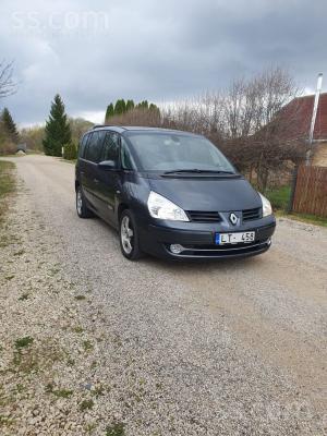 Pelēks Renault Espace 2009 Ludza, ar dzinēja tilpumu 2.00 L un nobraukumu 282 tūkst. km par 3300 €, foto 5 vietnē AUTOMOTO.COM.LV