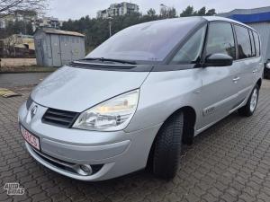 Pelēks Renault Espace 2009 Viļņa, ar dzinēja tilpumu 2.00 L un nobraukumu 205 tūkst. km par 3750 €, foto 3 vietnē AUTOMOTO.COM.LV