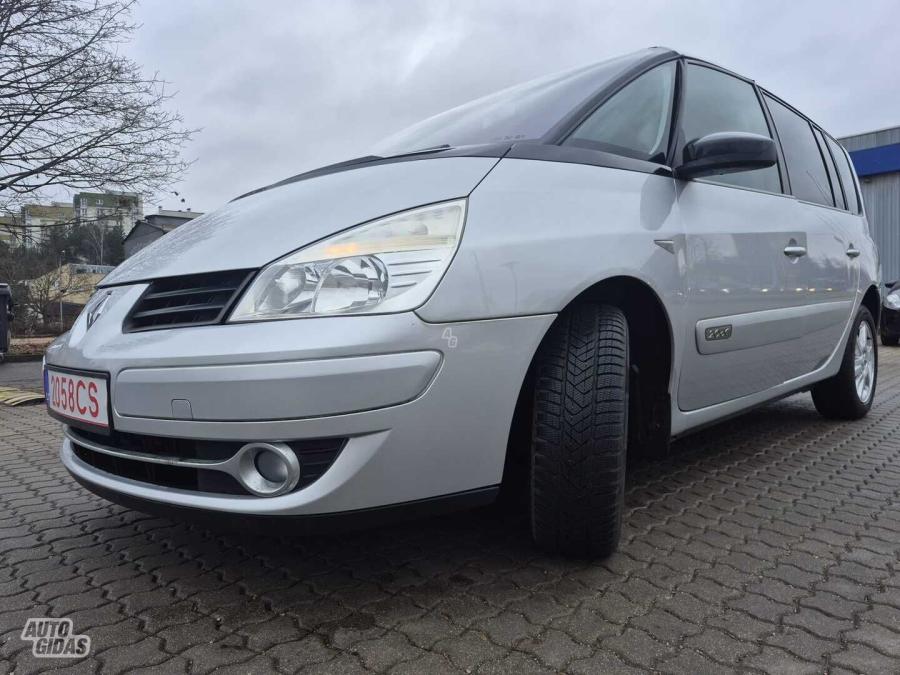 Pelēks Renault Espace 2009 Viļņa, ar dzinēja tilpumu 2.00 L un nobraukumu 205 tūkst. km par 3750 €, foto 4 vietnē AUTOMOTO.COM.LV