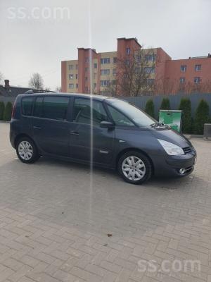 Grey Renault Espace 2009 in Ludza, with an engine capacity of 2.00 L and mileage of 285 thousand km for 2500 €, photo 1 on AUTOMOTO.COM.LV